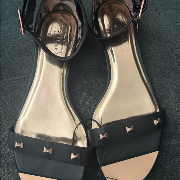 Ted Baker | Shoes | Ted Baker Womens Ovey Black Sandals Sz5 ...